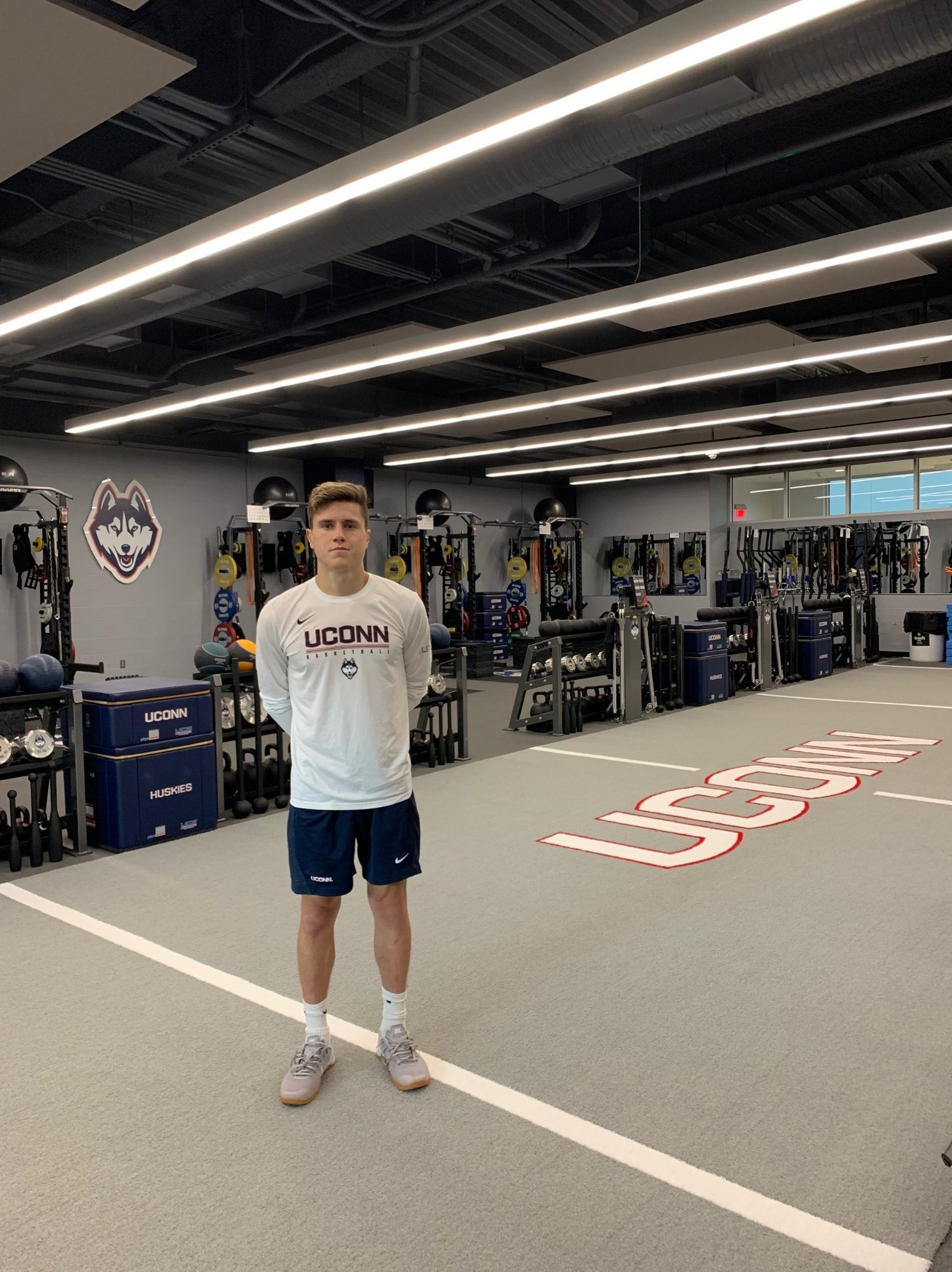 From a Royal to a Husky: A Summer with UConn Basketball – The Royal ...